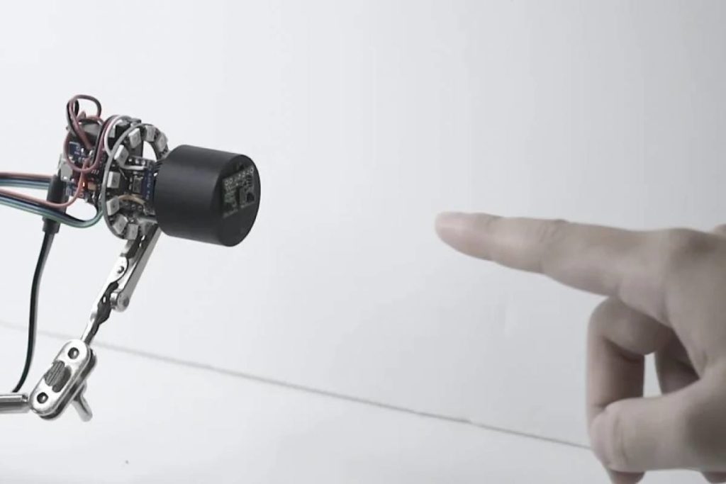 ¿Botones touchless? Ahora podrás tocar un timbre sin poner un dedo encima