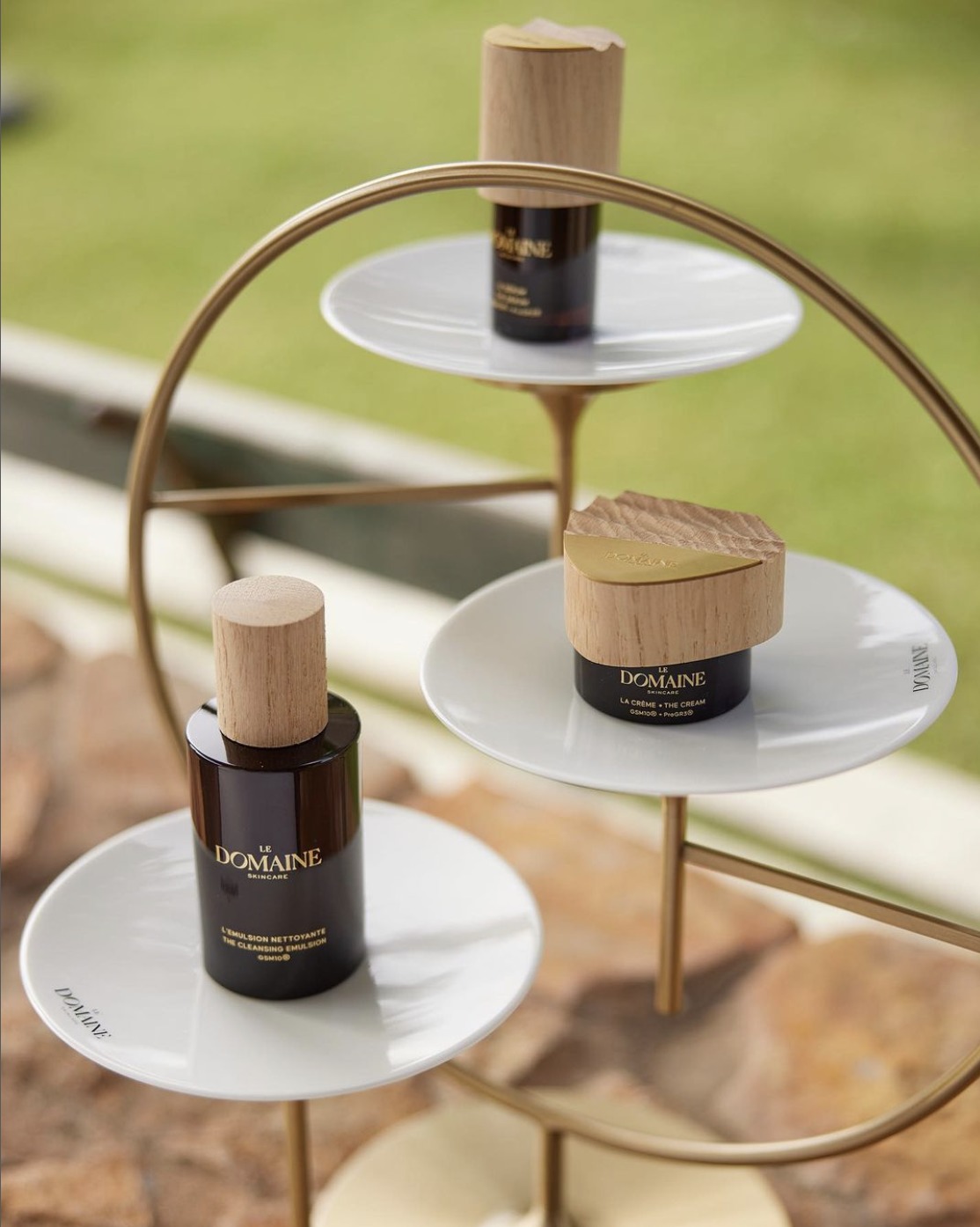 Conoce la nueva línea de skincare de Brad Pitt, ¡te encantará!